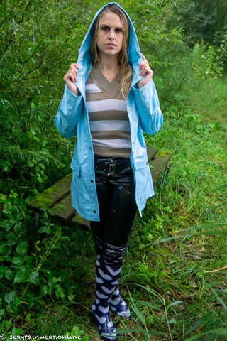 SEXYRAINWEAR.online | Sarah