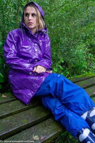 SEXYRAINWEAR.online | Swedish rain couture