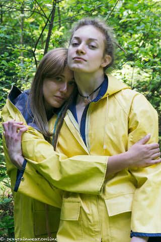 SEXYRAINWEAR.online | I love you in your Friesennerz III