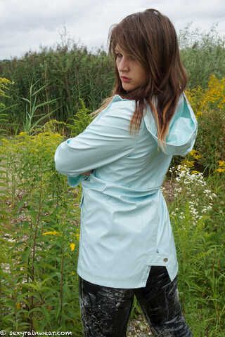 SEXYRAINWEAR.online | Shiny blue mud